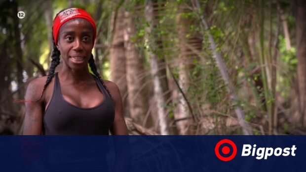 Ελίζαμπεθ Ελέτσι: Με ανοικτό ντεκολτέ στον αέρα του Open – Της κάλυψε ...