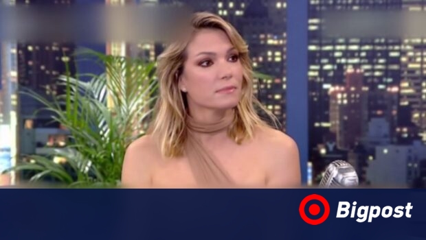 Βίκυ Καγιά: Ποιος είναι ο διάσημος που την φλέρταρε και απέρριψε γιατί δεν της αρέσουν οι ξανθοί ...