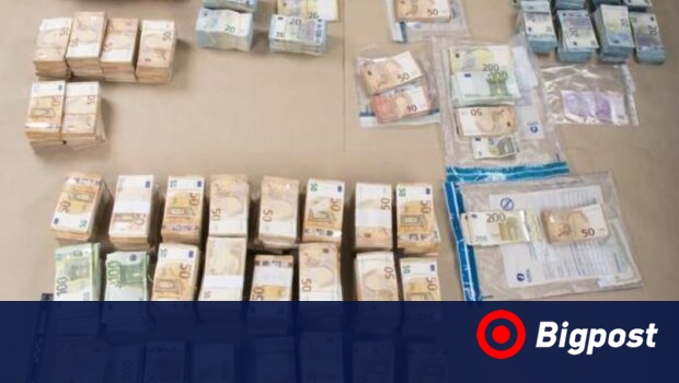 Σκανδαλο Κατάρ: Αυτά είναι τα χρήματα που βρέθηκαν στα σπίτια της Εύας ...
