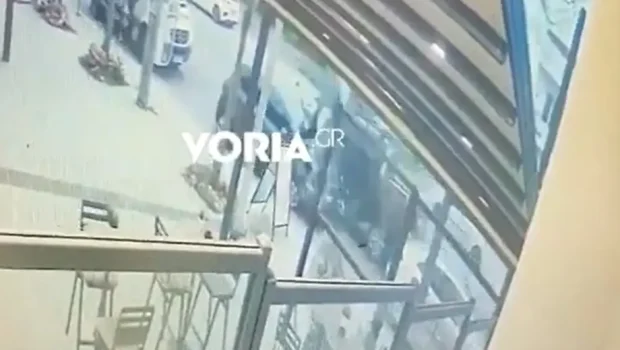 Βίντεο - σοκ από θανατηφόρο τροχαίο στη Θεσσαλονίκη - Φορτηγάκι ...