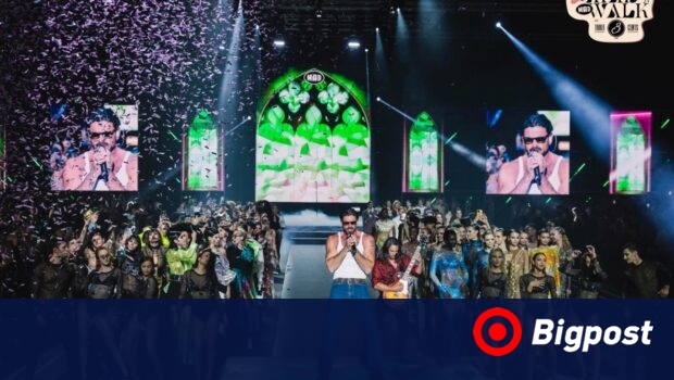 Madwalk 2023 by Three Cents: Σάββατο 16 Δεκεμβρίου στις 22:00 αποκλειστικά στο MEGA - Bigpost.gr