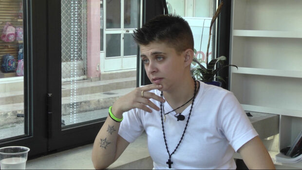 Αμαλιάδα: Στο εξωτερικό ετοιμάζεται να φύγει η 24χρονη Ειρήνη – Ο λόγος του ταξιδιού (βίντεο ...