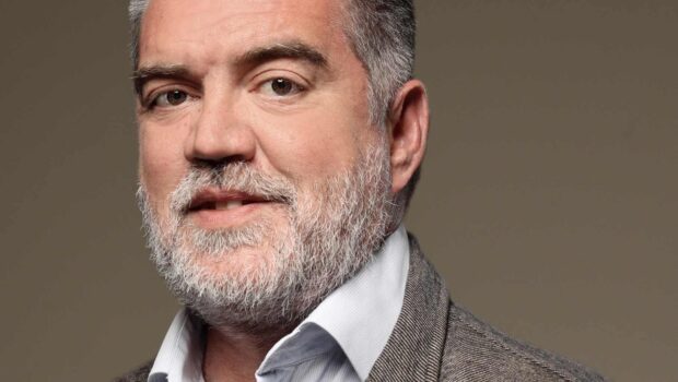 Ο Κώστας Τσολάκης διευθυντής Εταιρικής Επικοινωνίας στην ΕΡΤ - Bigpost.gr