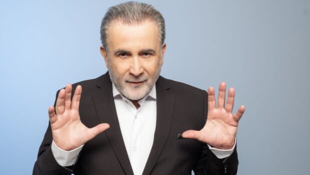 «Αλ Τσαντίρι Νιουζ»: Απόψε στις 21:00 ο Λάκης Λαζόπουλος επιστρέφει με ένα ακόμη επεισόδιο ...