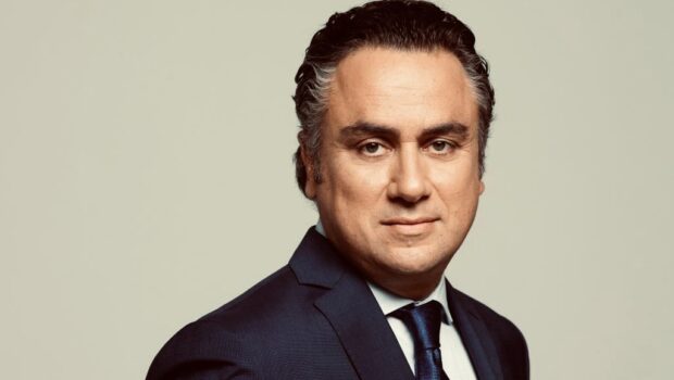 O δημοσιογράφος Νίκος Φιλιππίδης στον ΣΚΑΙ - Bigpost.gr